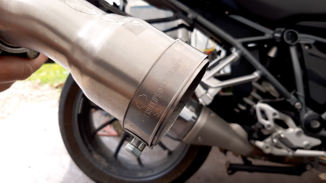 Max Torque Cans: Best Carbon Fiber Motorcycle Exhaust Slip On